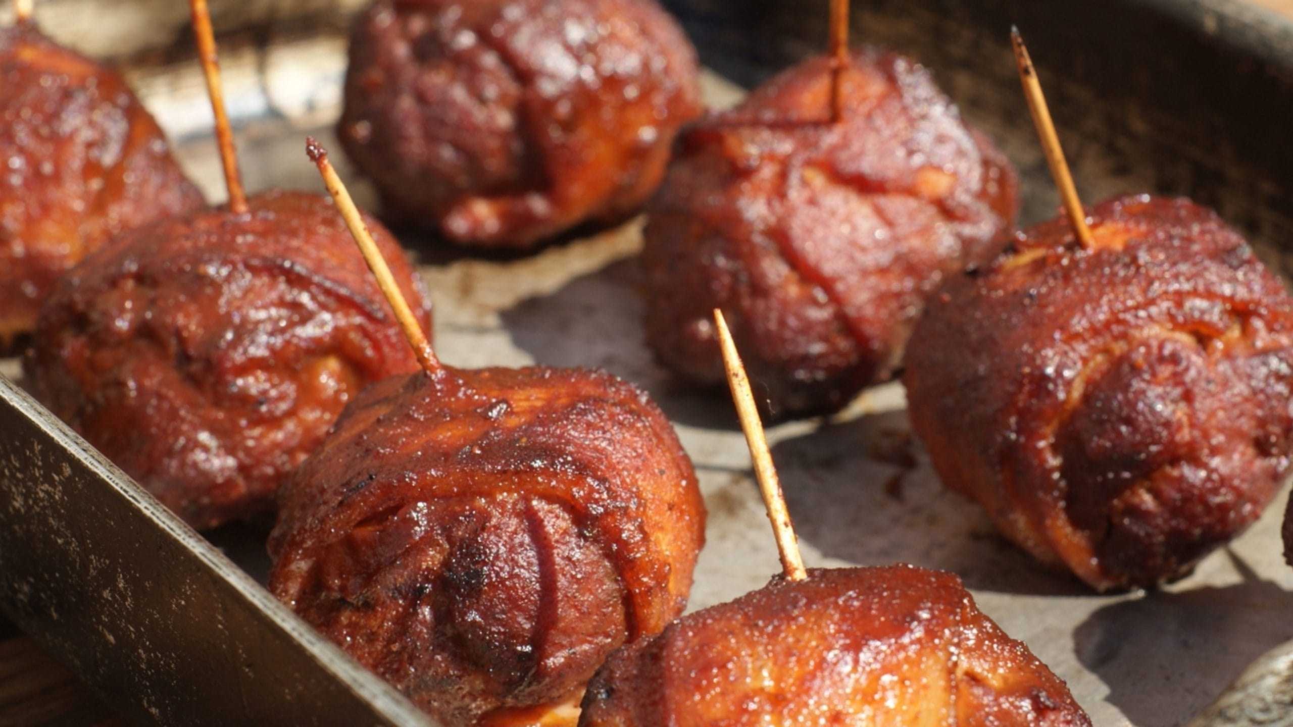 MOINK Balls | BBQ Nerds